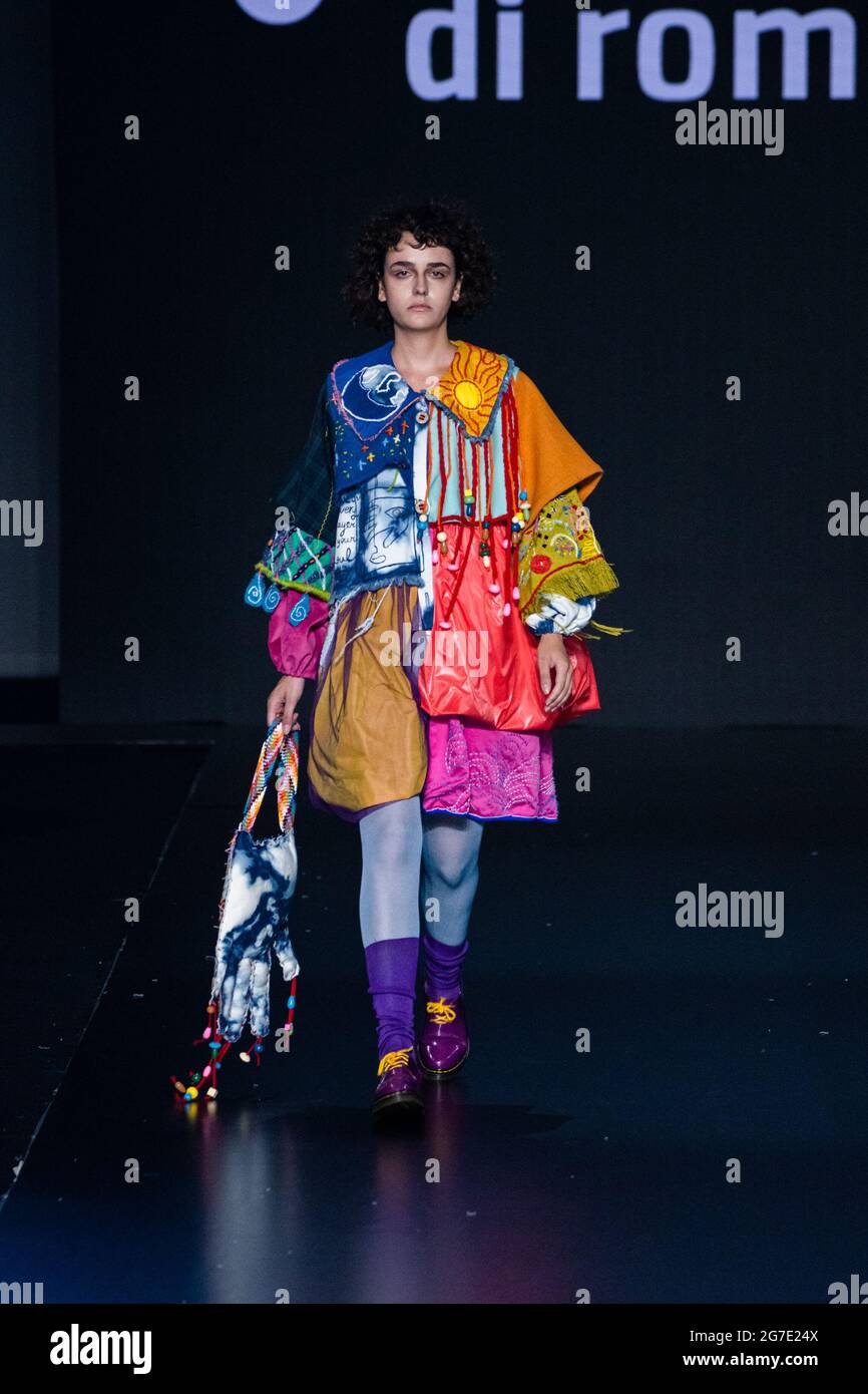Roma - Models catwalk in Cinecittà Studios for AltaRoma 2021 Stock ...