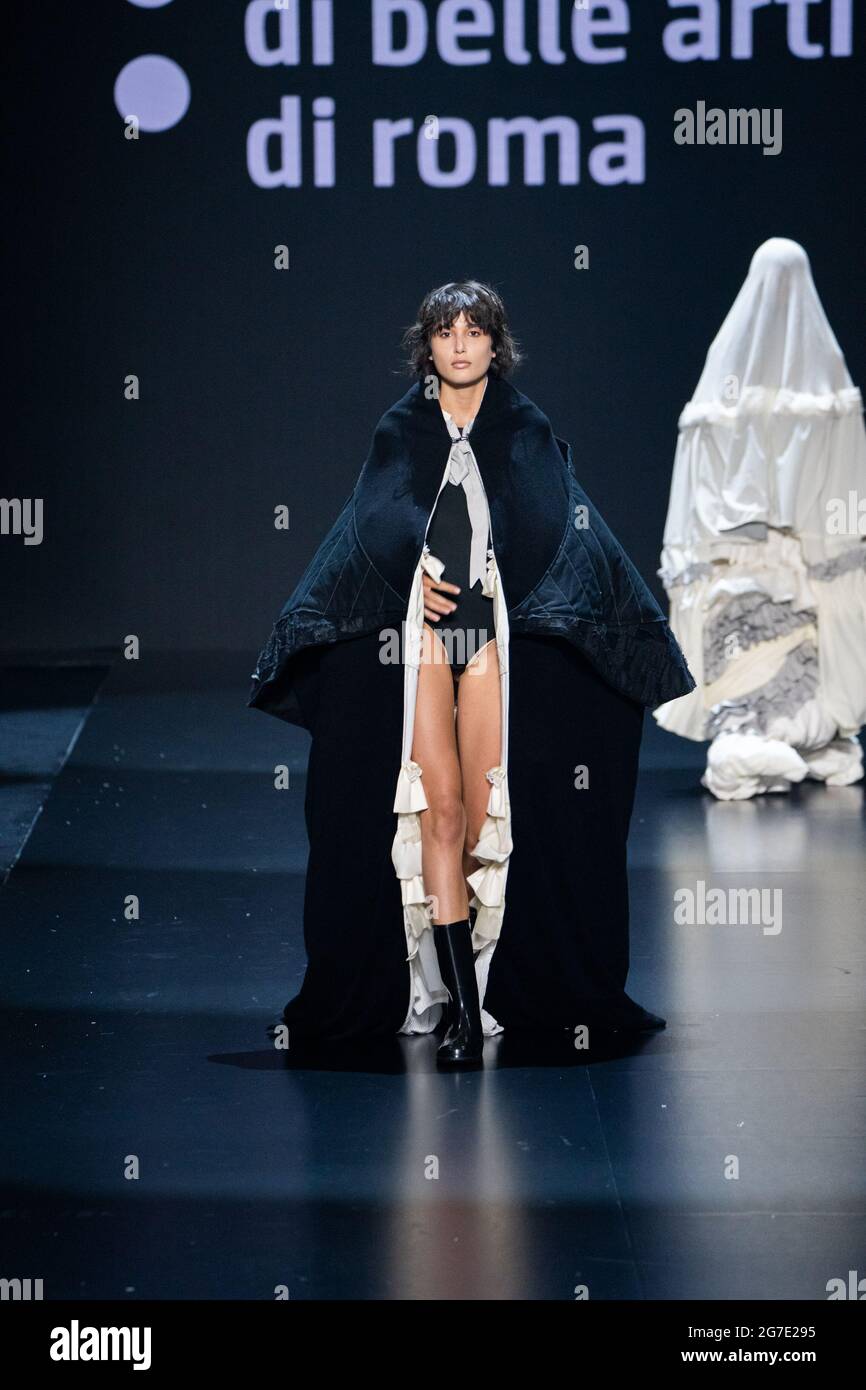 Roma - Models catwalk in Cinecittà Studios for AltaRoma 2021 Stock ...