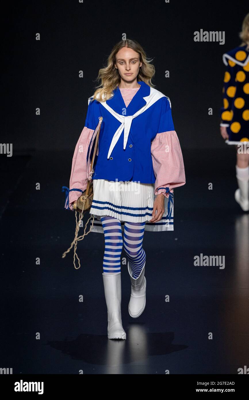 Roma - Models catwalk in Cinecittà Studios for AltaRoma 2021 Stock ...