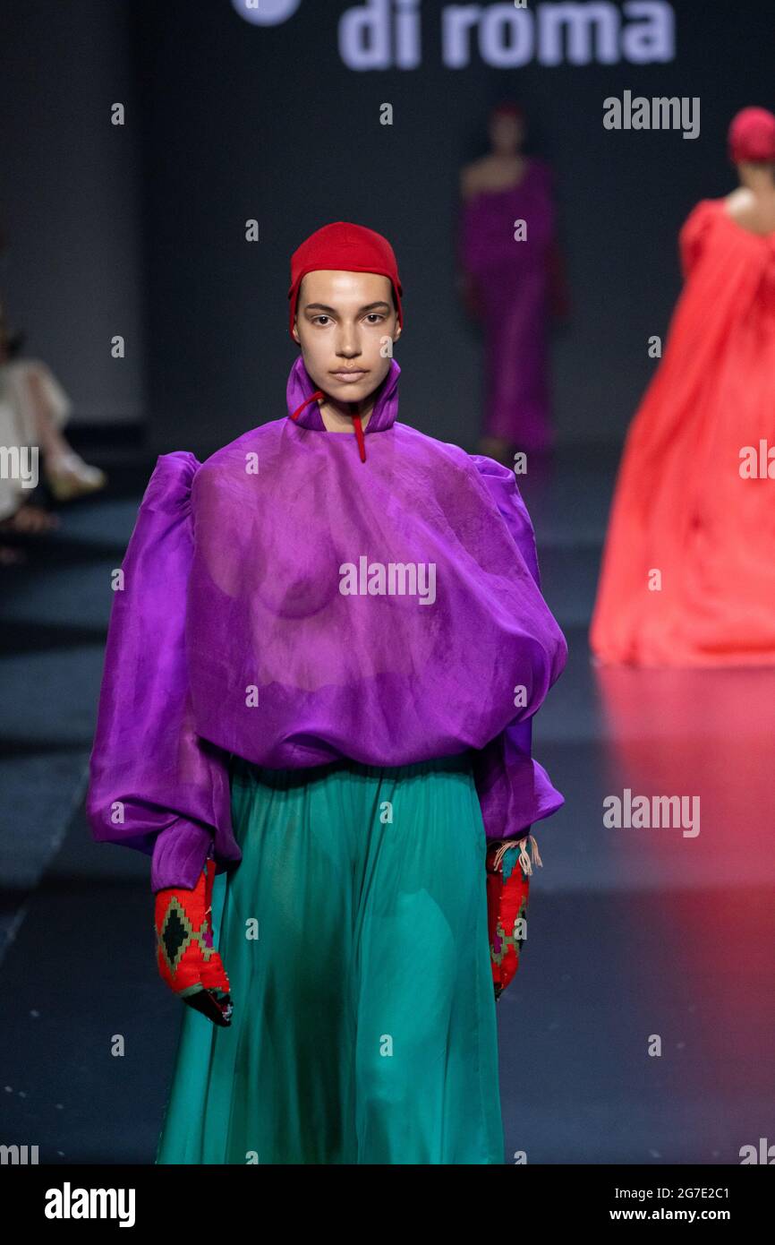 Roma - Models catwalk in Cinecittà Studios for AltaRoma 2021 Stock ...