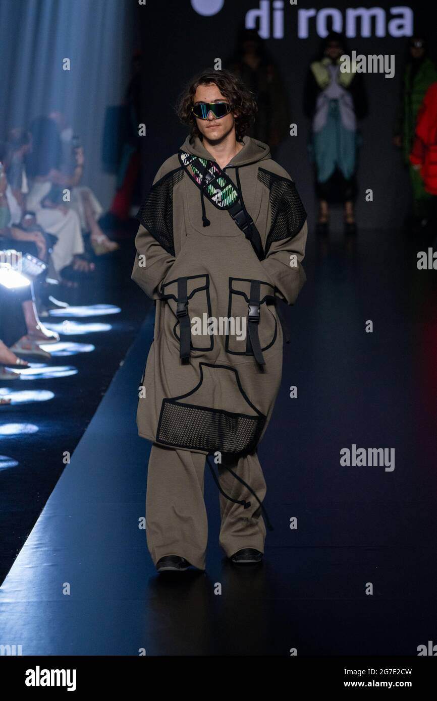 Roma - Models catwalk in Cinecittà Studios for AltaRoma 2021 Stock ...