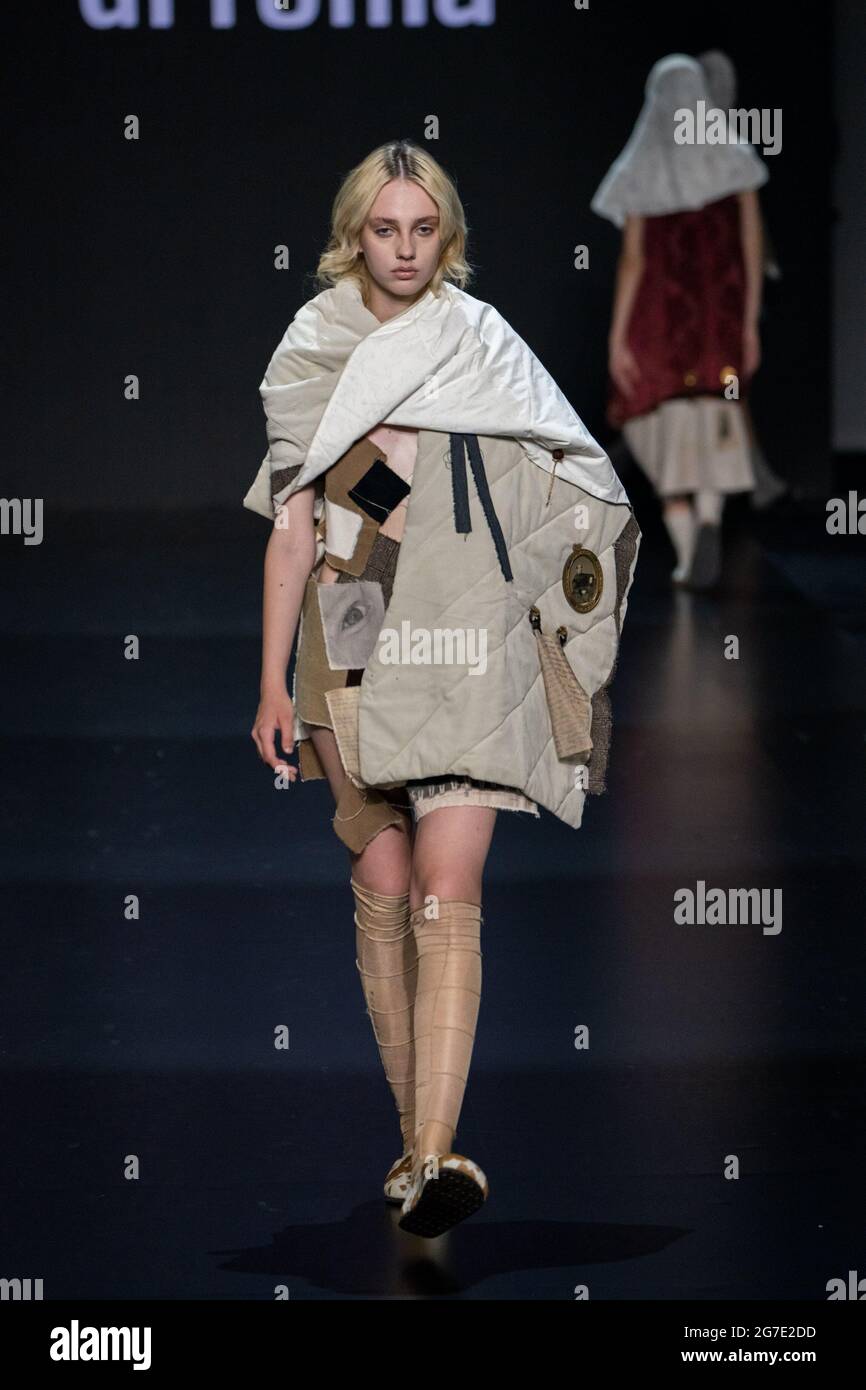 Roma - Models catwalk in Cinecittà Studios for AltaRoma 2021 Stock ...