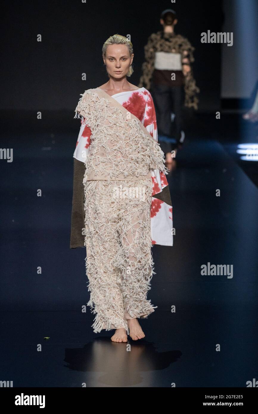 Roma - Models catwalk in Cinecittà Studios for AltaRoma 2021 Stock ...