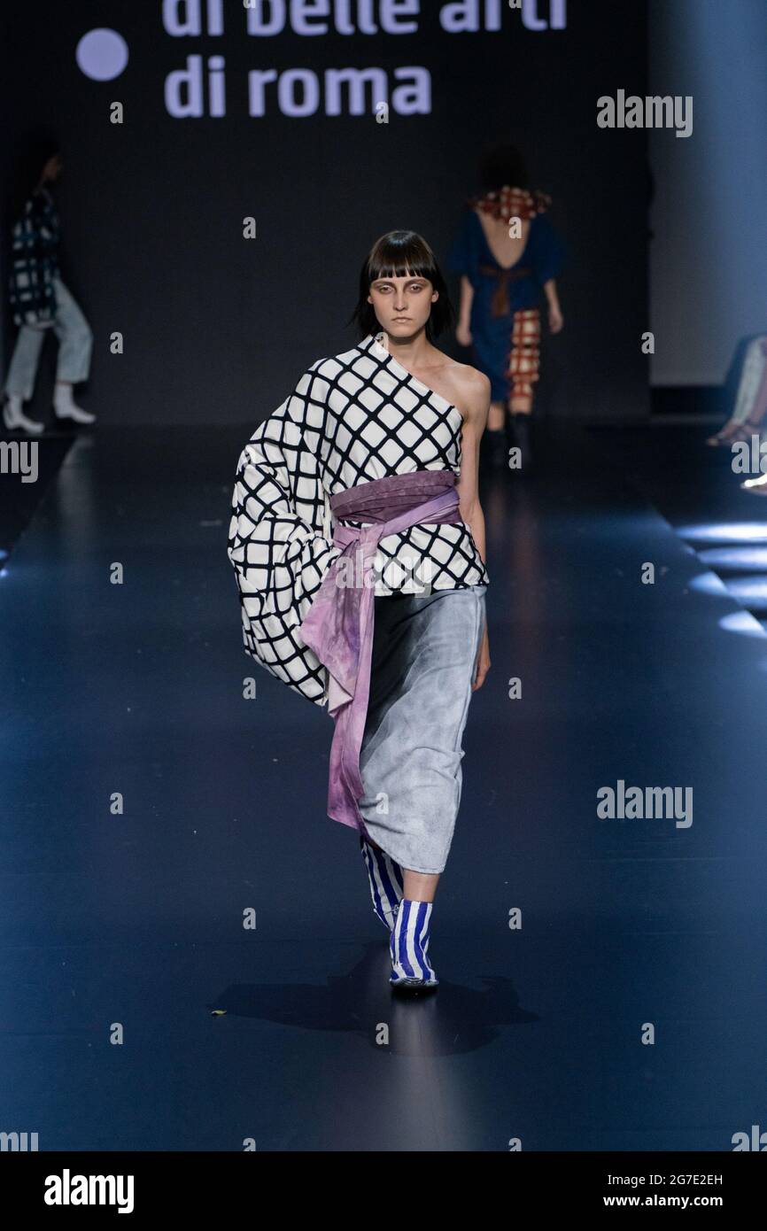 Roma - Models catwalk in Cinecittà Studios for AltaRoma 2021 Stock ...