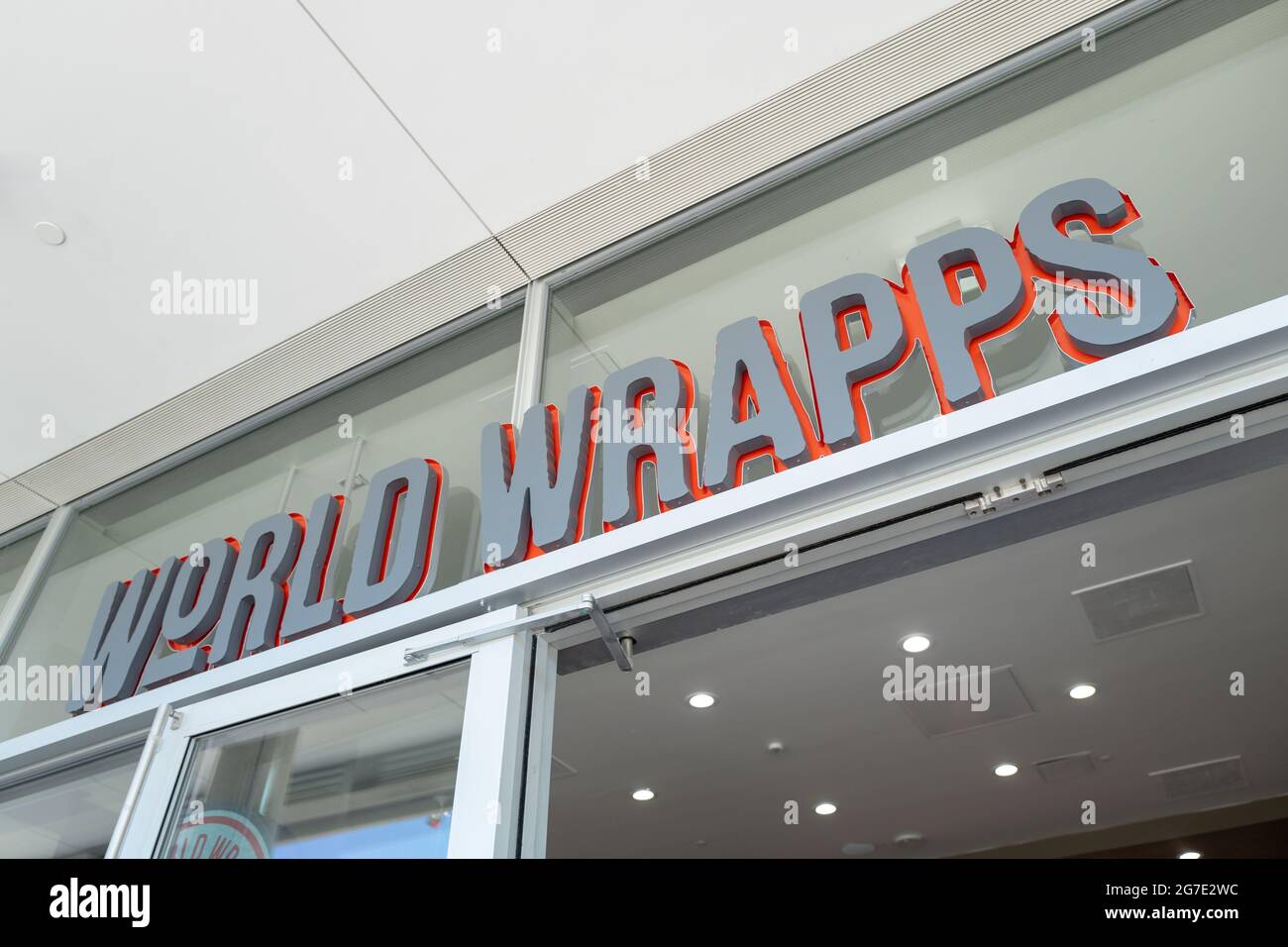 World wrapps hi-res stock photography and images - Alamy