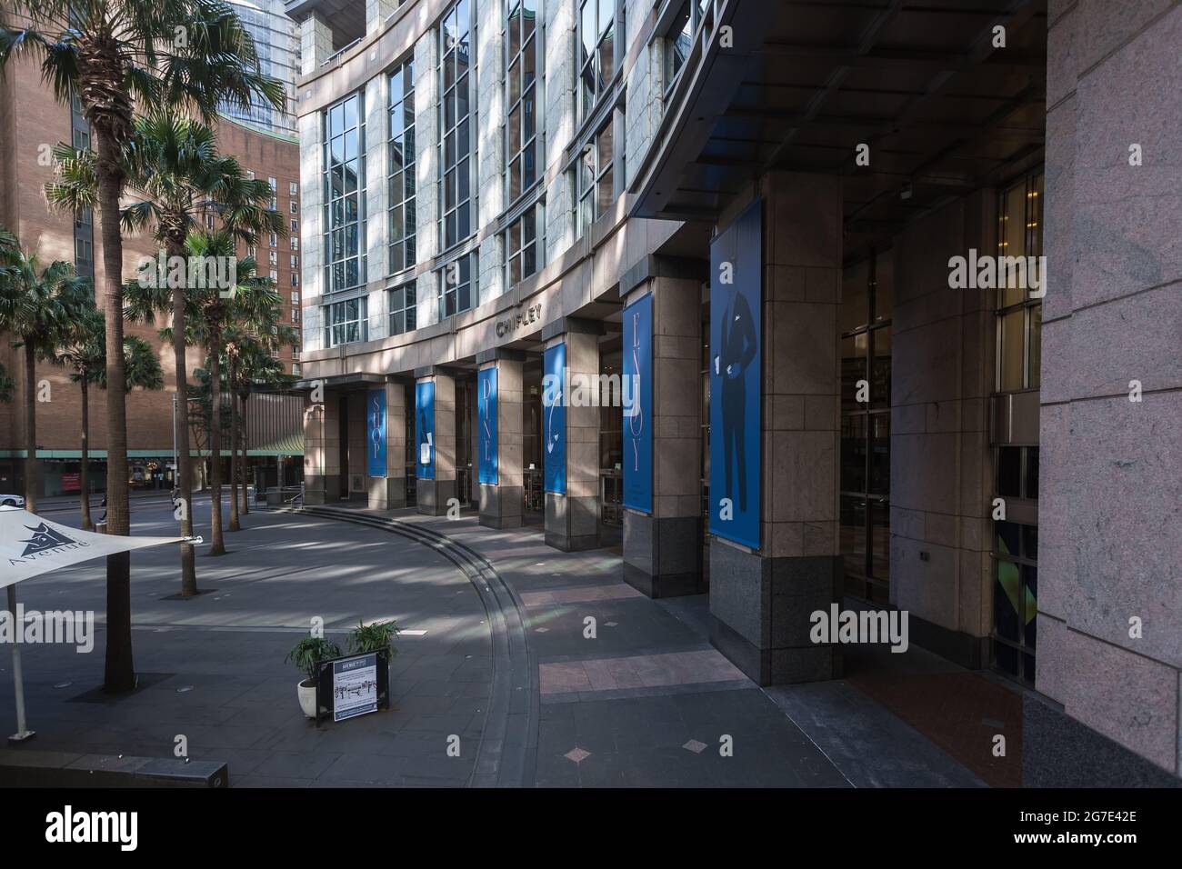 Entrance to Chifley Tower, Sydney during the Covid-19 Lockdowns, Sydney ...