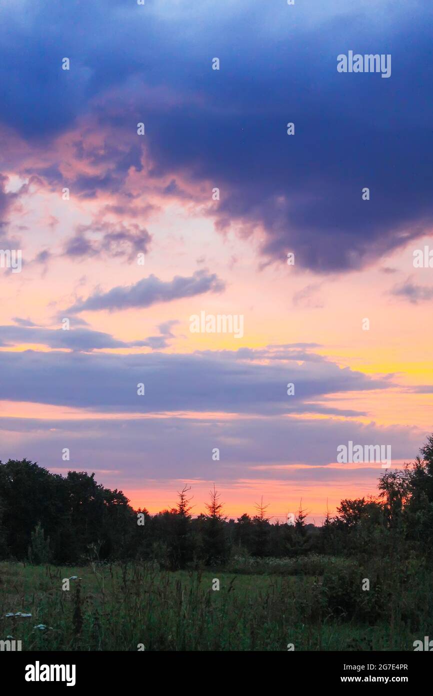 Sunset sky background. Beautiful summer landscape in countryside Stock ...