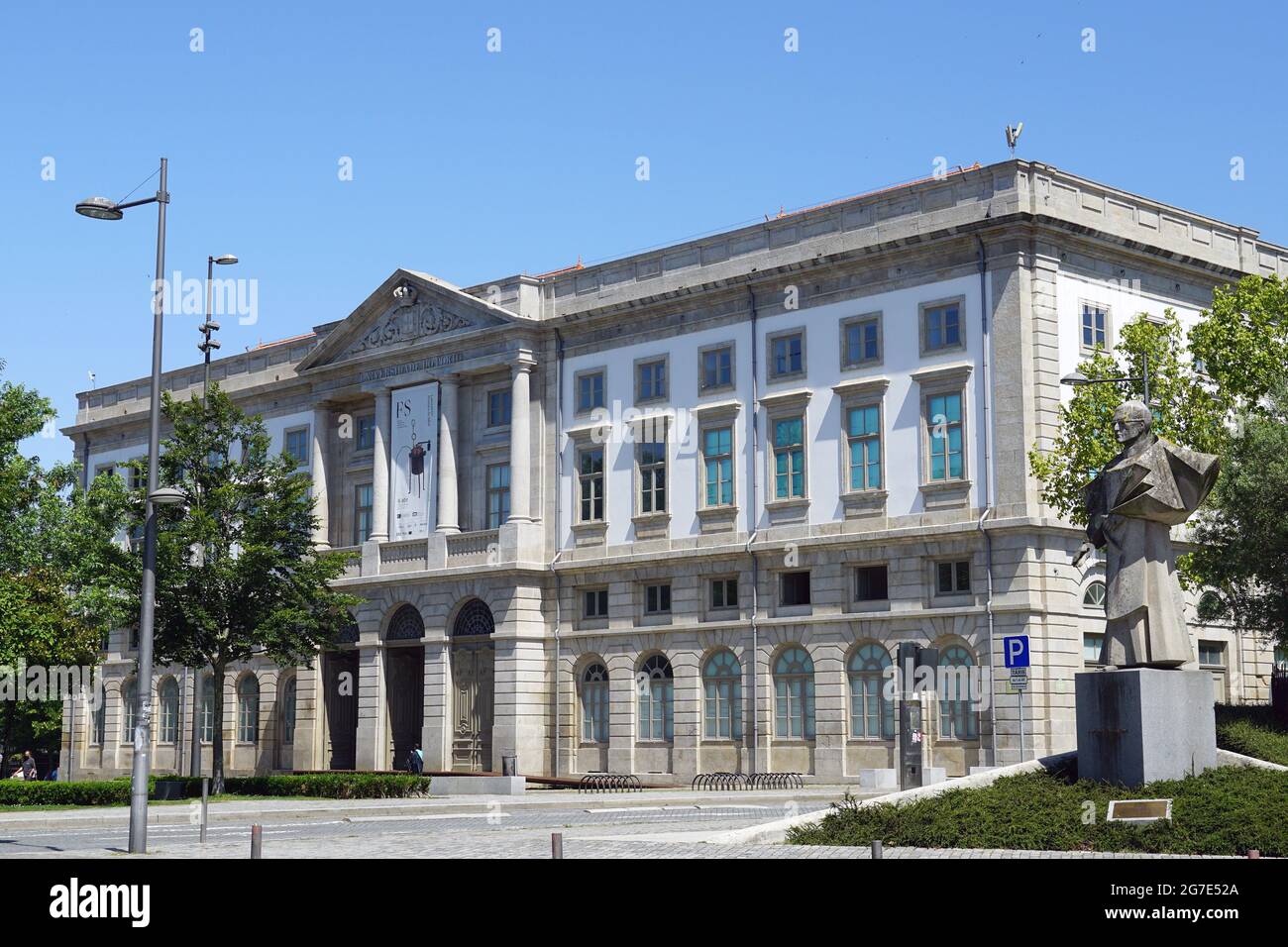 Universidade do porto hi-res stock photography and images - Alamy