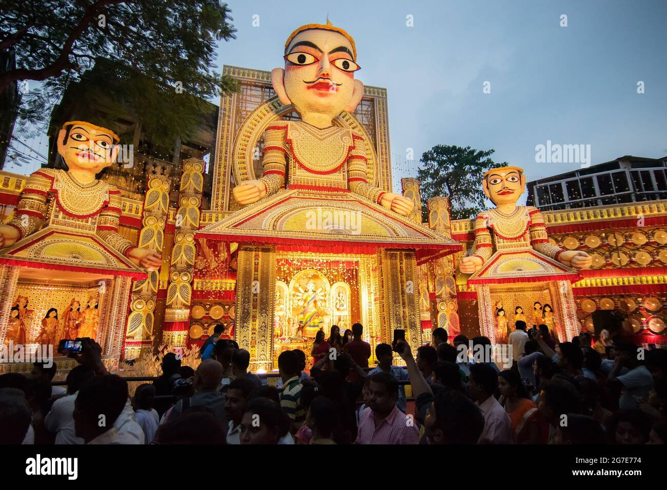 KOLKATA , INDIA - OCTOBER 21, 2015 : Beautiful exterior of decorated ...