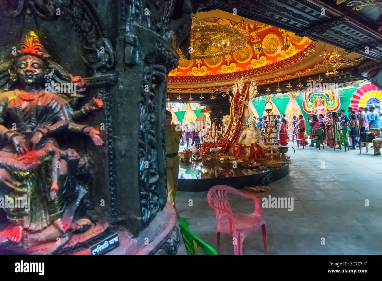Durga puja pandal interior hi-res stock photography and images - Alamy