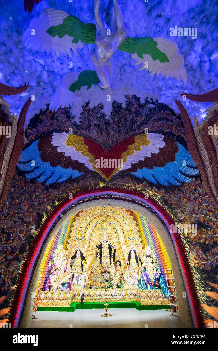 Durga puja pandal interior hi-res stock photography and images - Alamy
