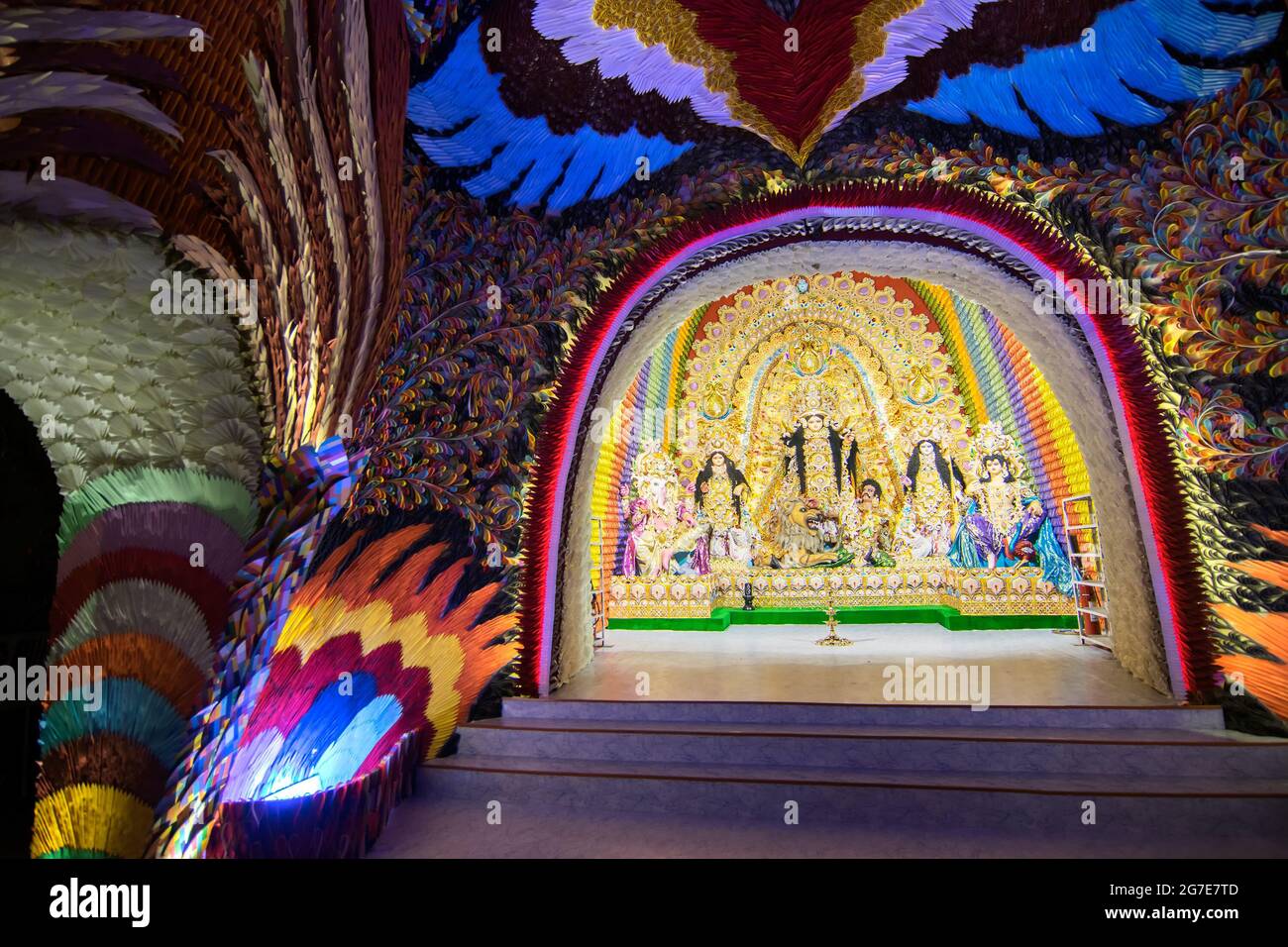 Durga puja pandal interior hi-res stock photography and images - Alamy