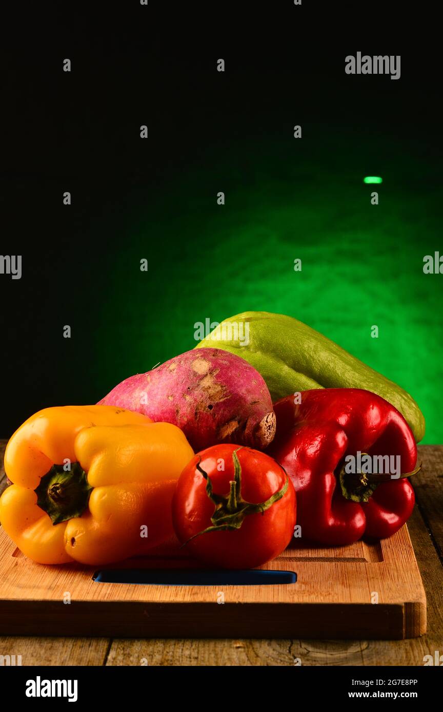 Kitchen mix hi-res stock photography and images - Alamy