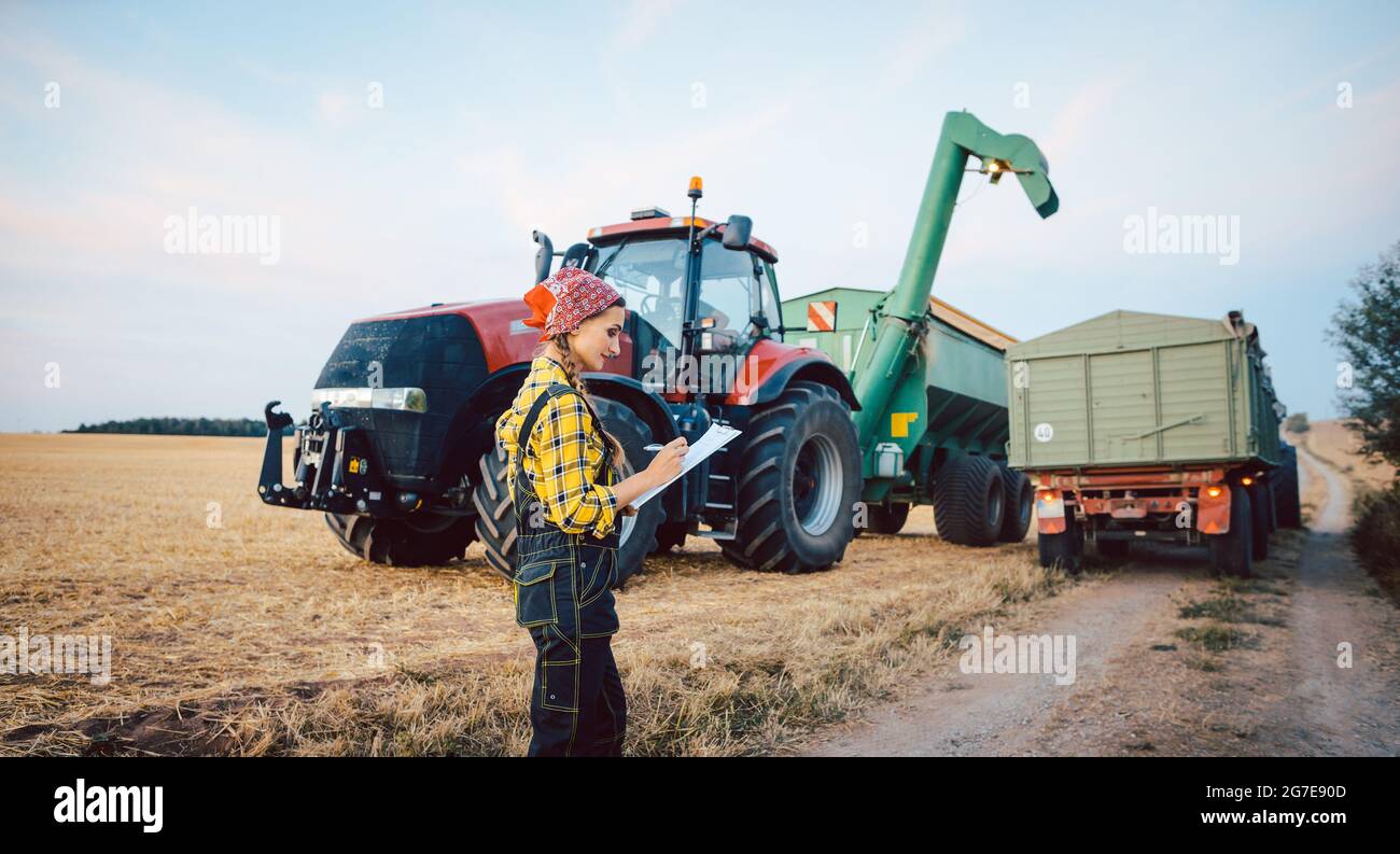 Crunching the numbers hi-res stock photography and images - Alamy Crunching the numbers hi-res stock photography and images - Alamy