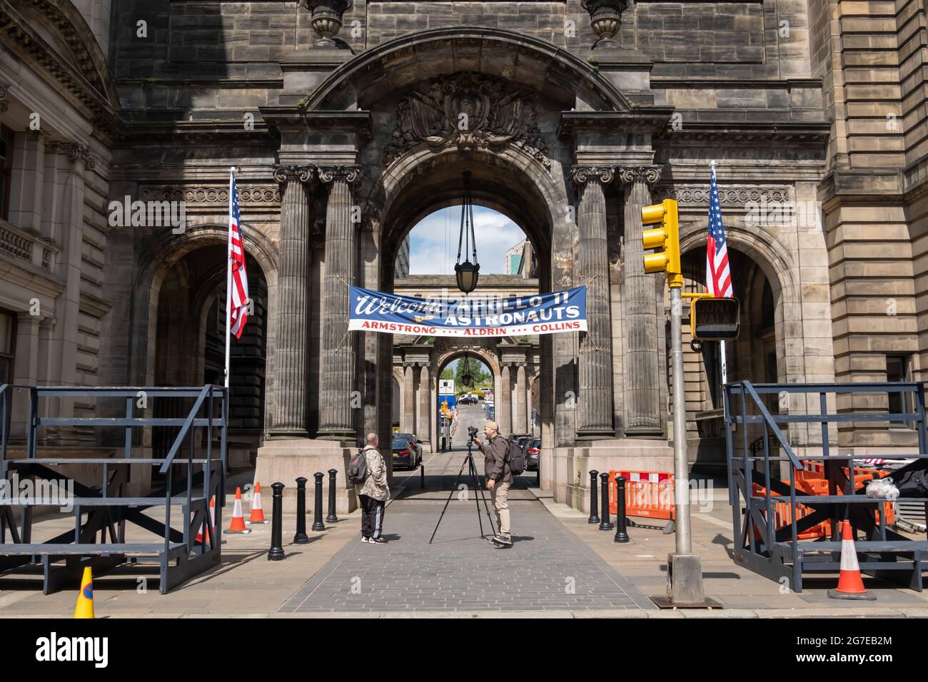 Apollo shooting hi-res stock photography and images - Alamy