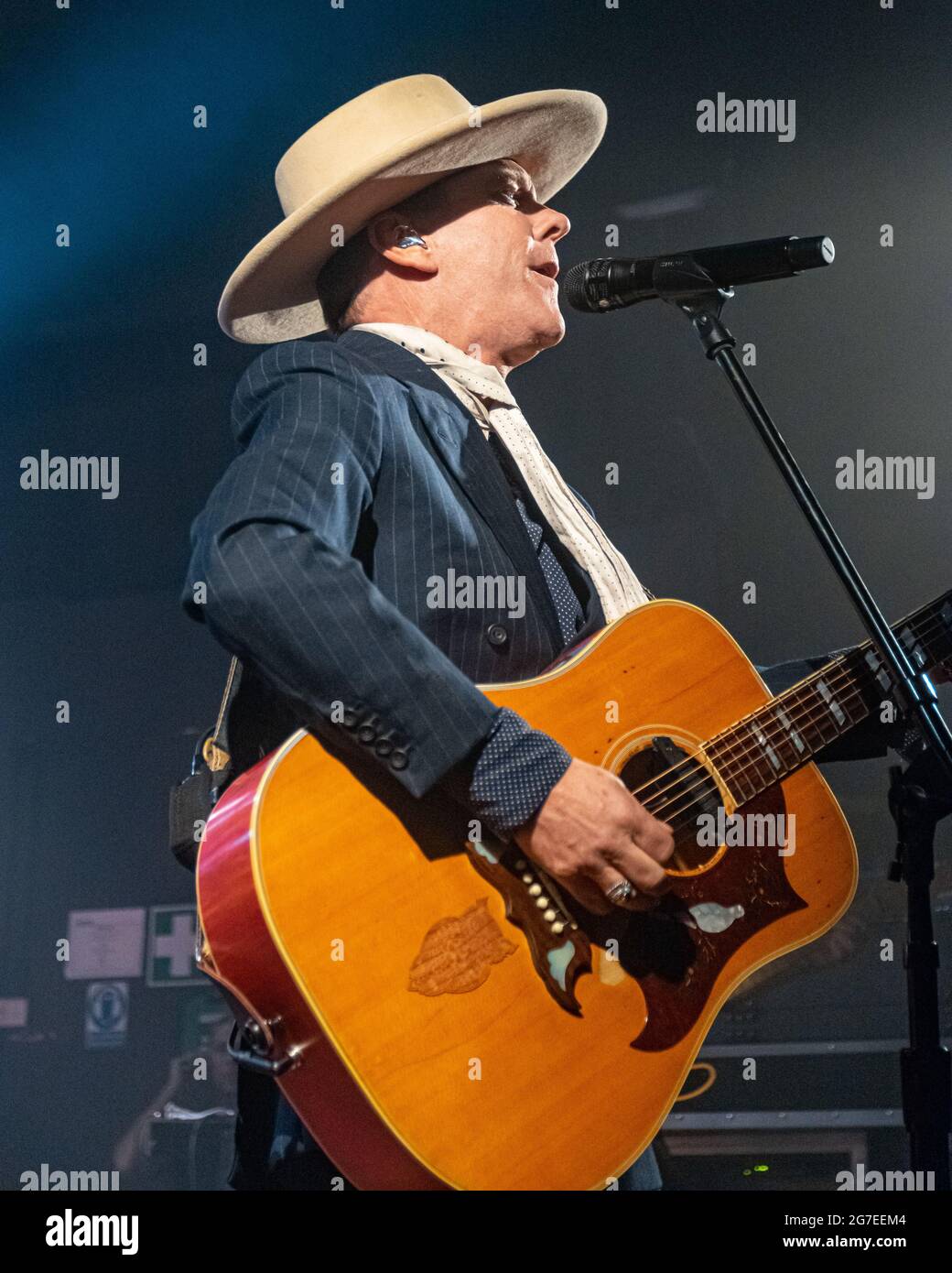 British-born Canadian actor, best known as Jack Bauer from 24; Kiefer ...