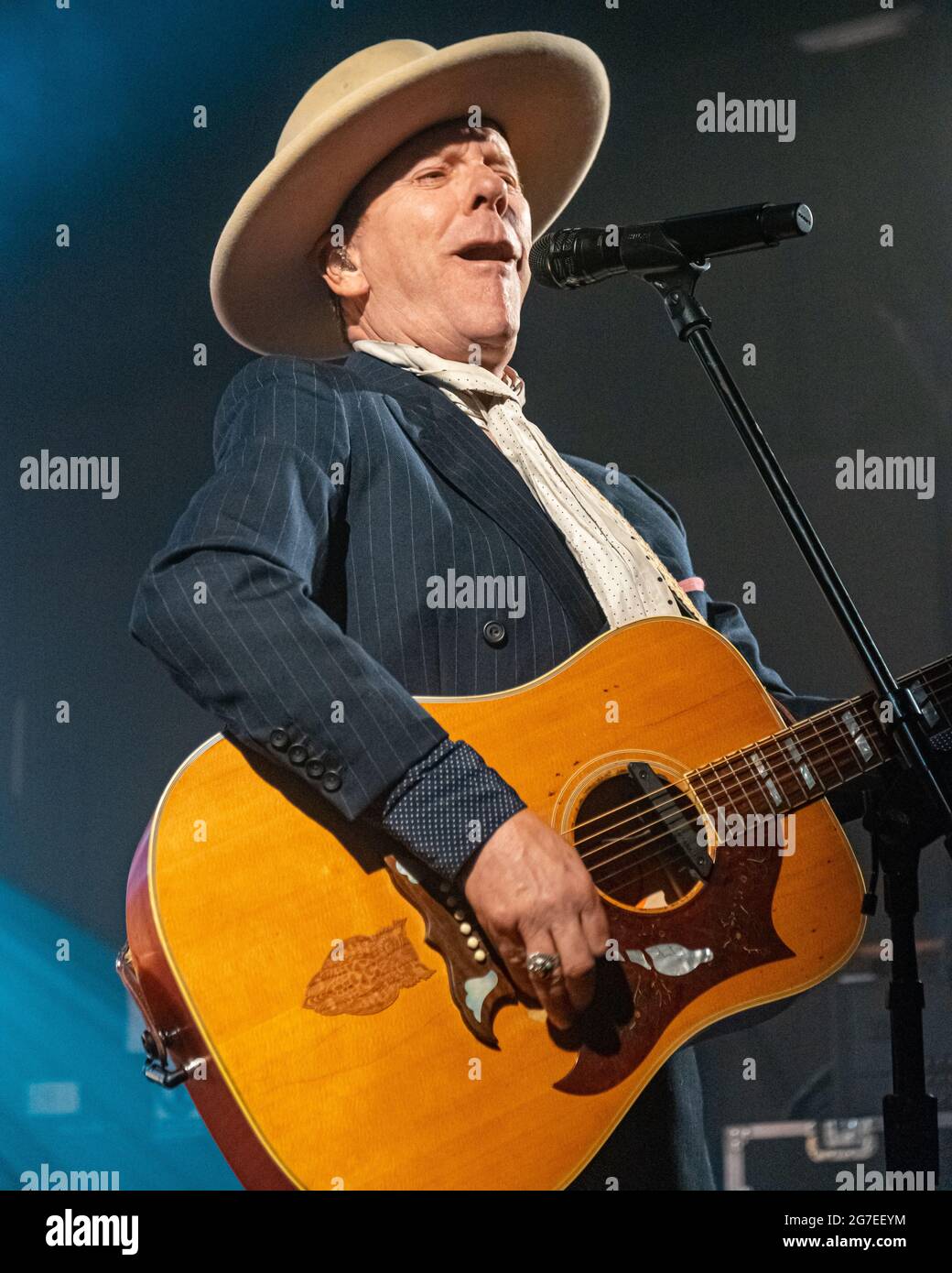 British-born Canadian actor, best known as Jack Bauer from 24; Kiefer ...