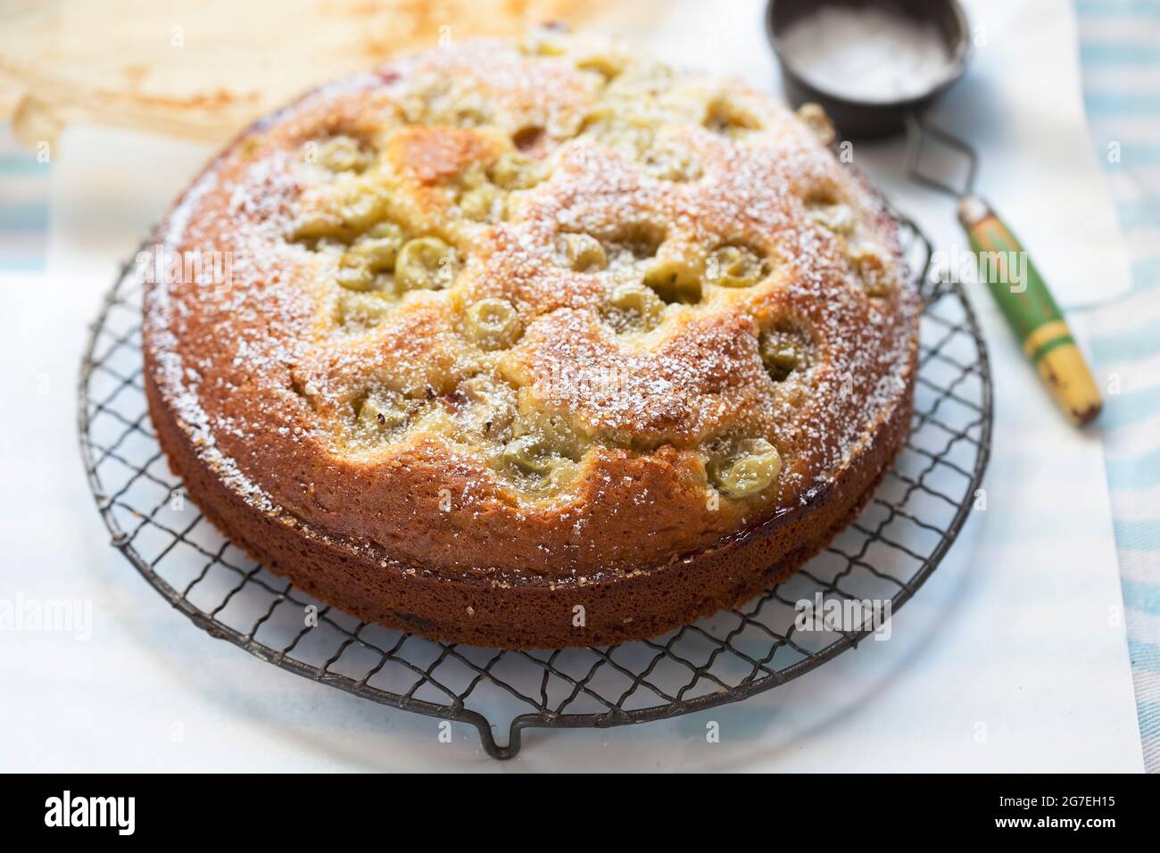 Gooseberry cake vanilla hi-res stock photography and images - Alamy