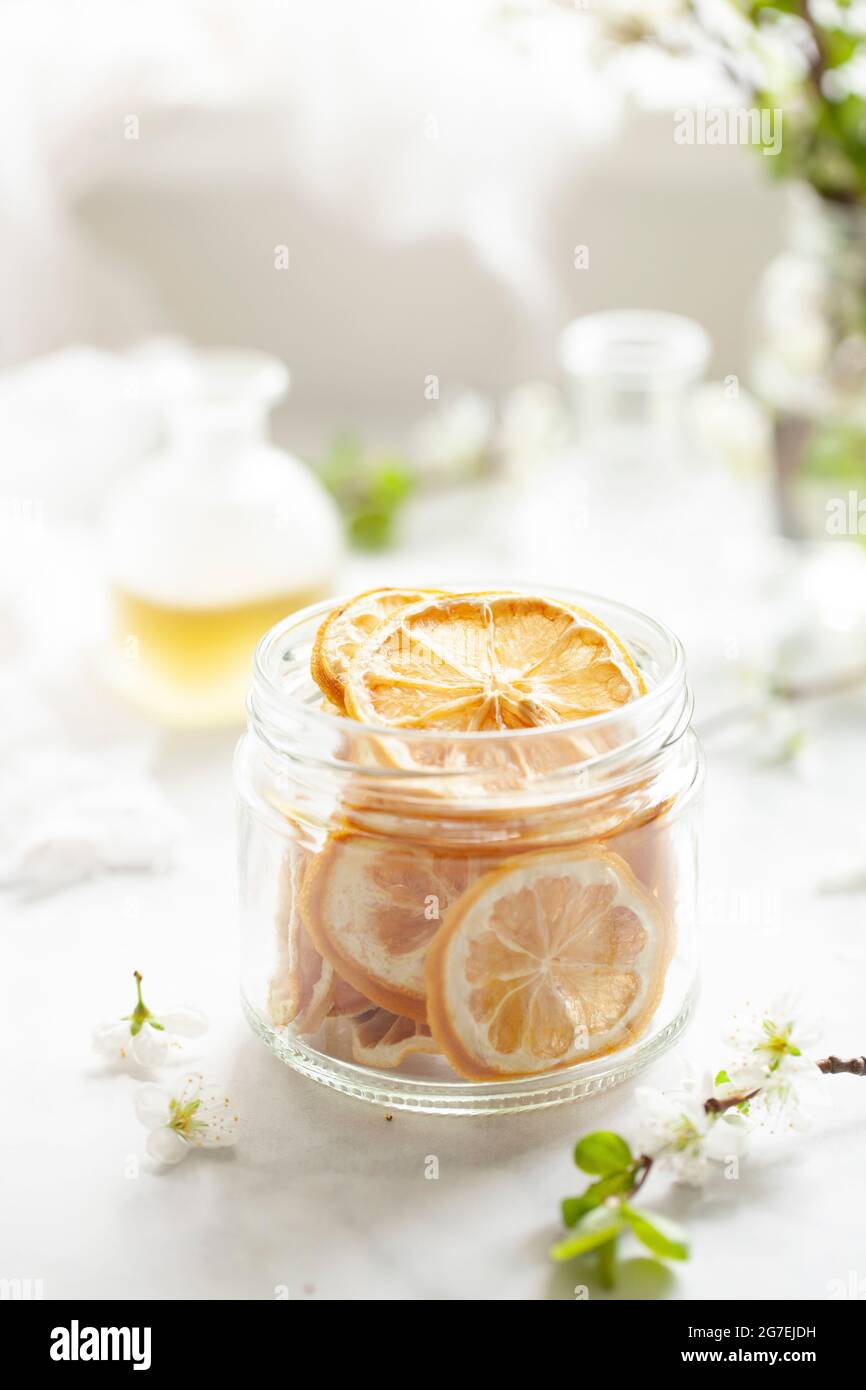 Lemon wheels hi-res stock photography and images - Alamy