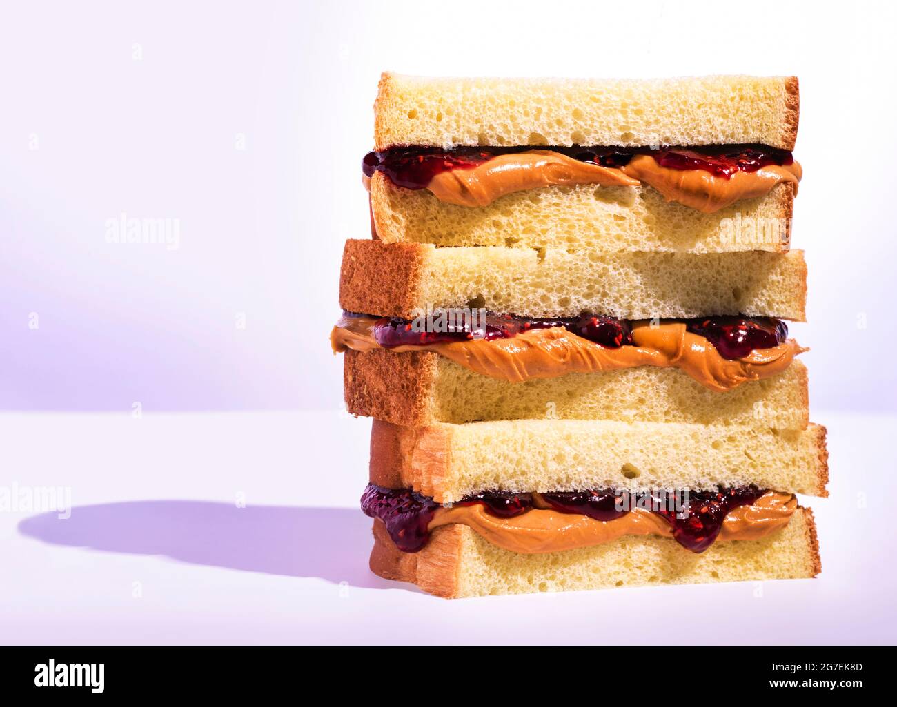 Child pb&j sandwich hi-res stock photography and images - Alamy
