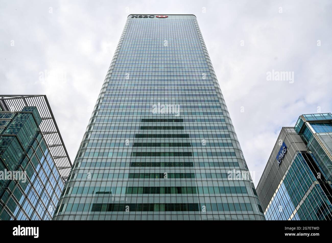 HSBC Tower is a skyscraper in the Canary Wharf area of London Docklands. Its address is 8 Canada ...