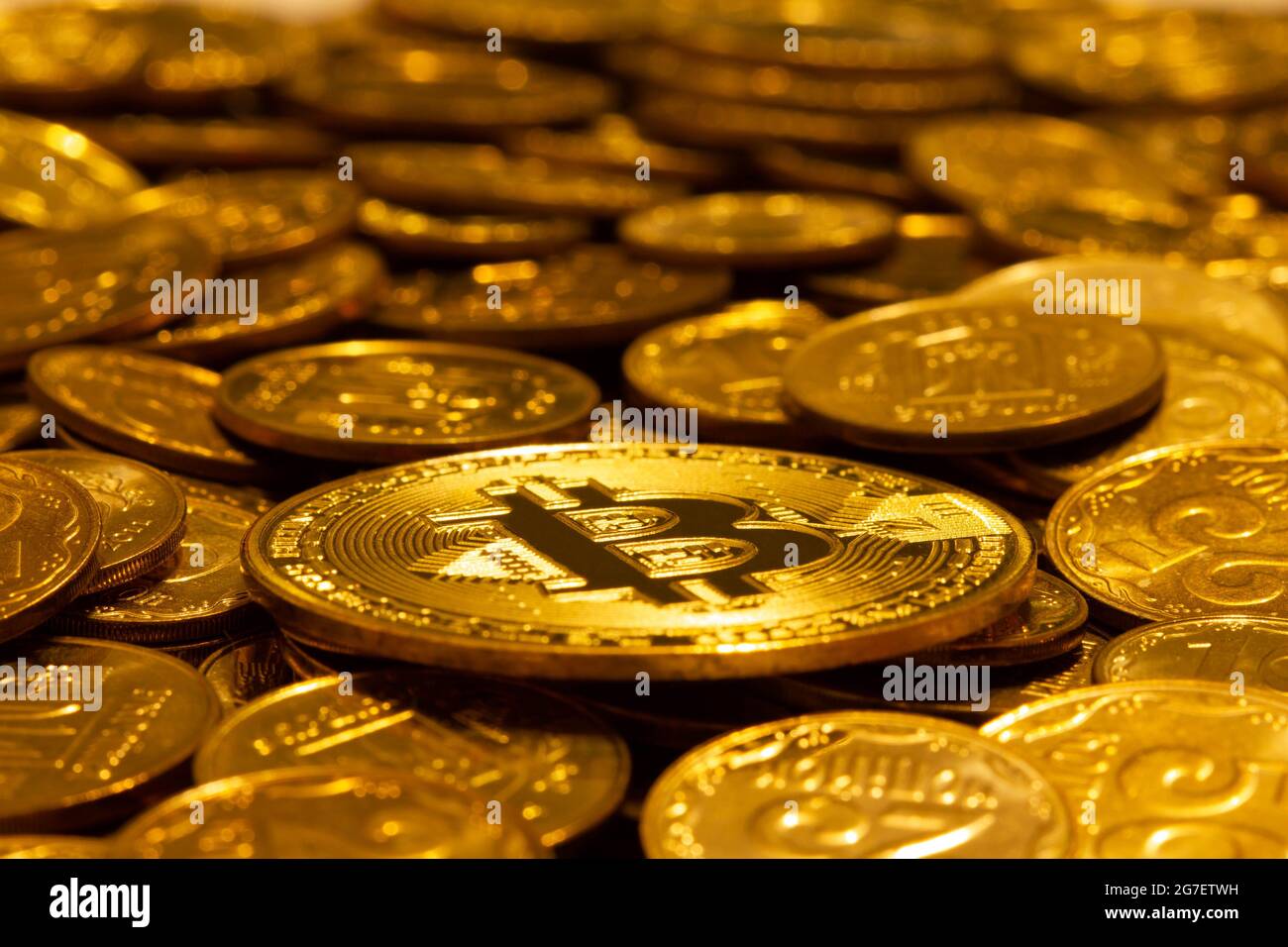 Coin based hi-res stock photography and images - Alamy