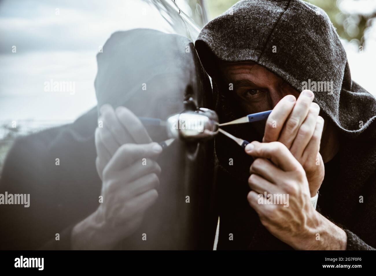 Lockpick hi-res stock photography and images - Alamy