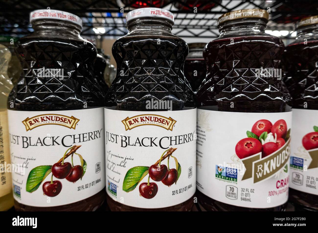 Juices on Sale e in a Supermarket, USA, 2021 Stock Photo - Alamy