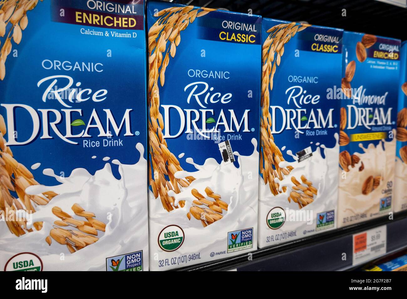 Rice dream milk hi-res stock photography and images - Alamy