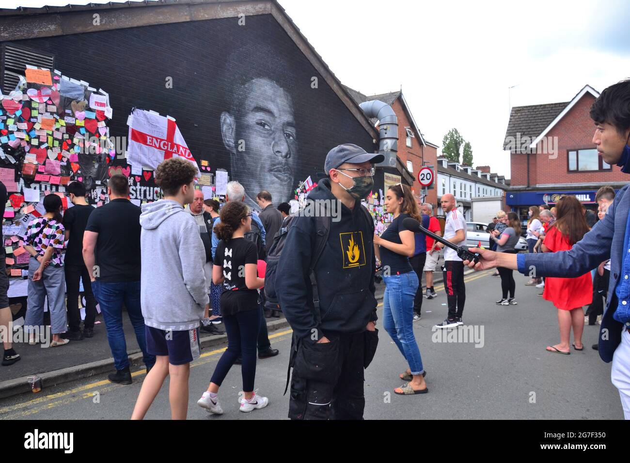 Marcus rashford mural hi-res stock photography and images - Alamy
