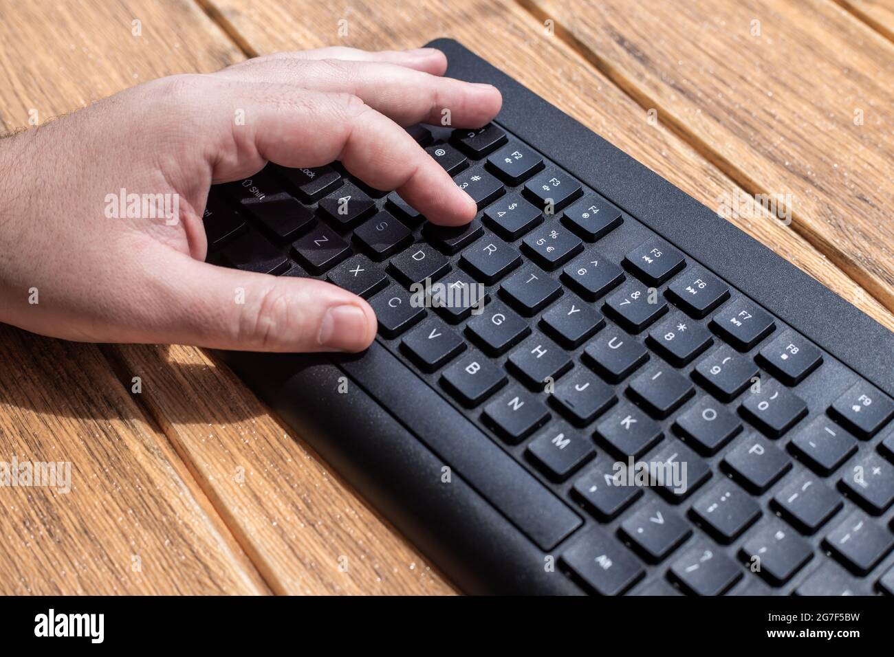 Hands Pointing Pressing Computer Keyboard Keys Typewriting New Ideas ...