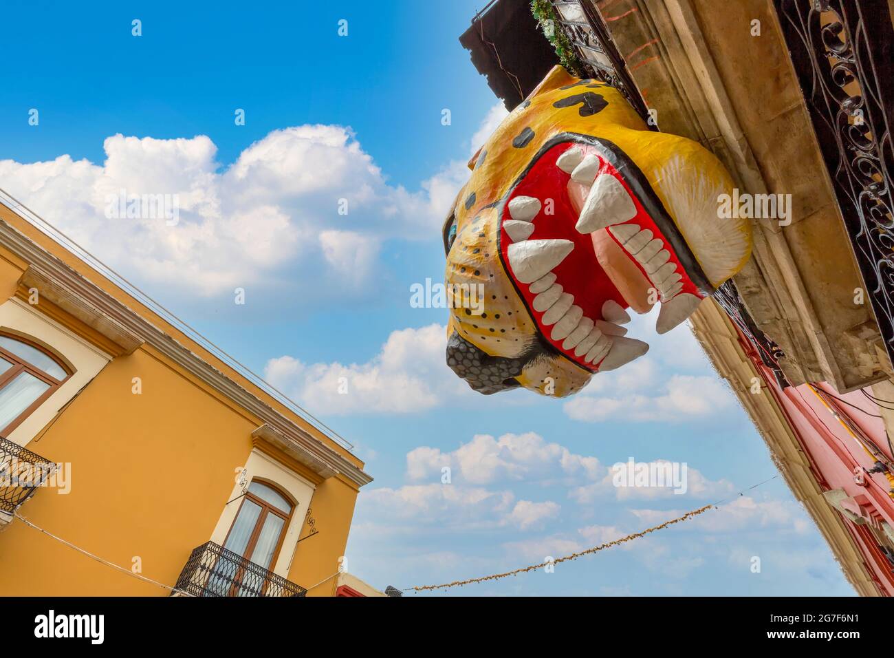 Oaxaca, Mexico, Scenic old city streets and colorful colonial buildings ...