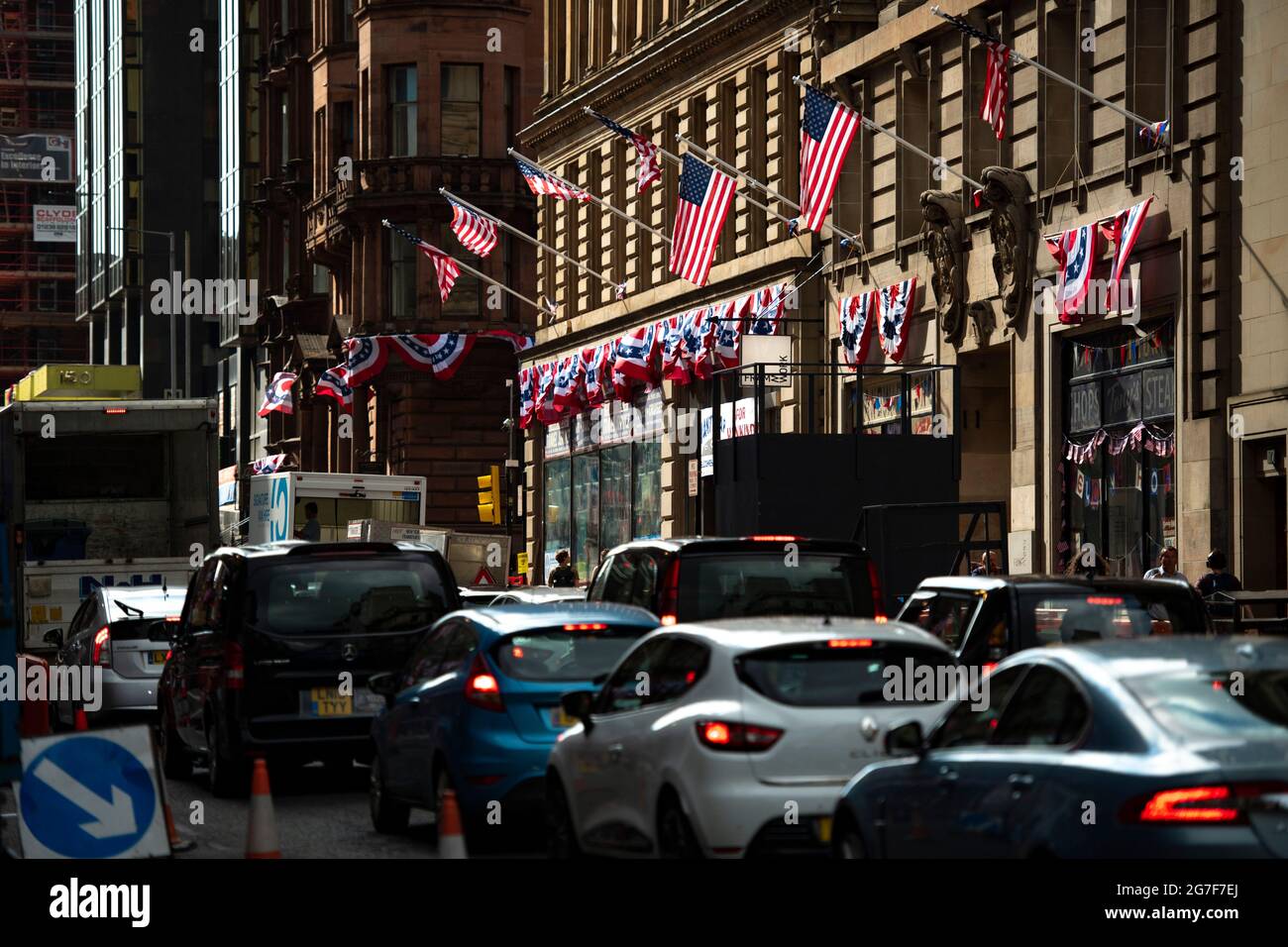 Harrison street station hi-res stock photography and images - Alamy