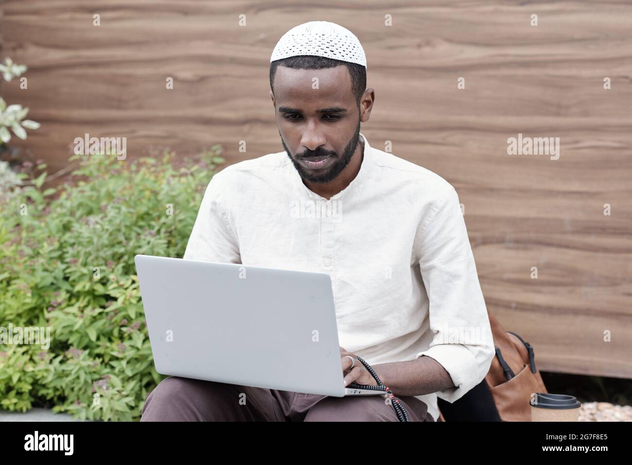 Muslim cap hi-res stock photography and images - Alamy