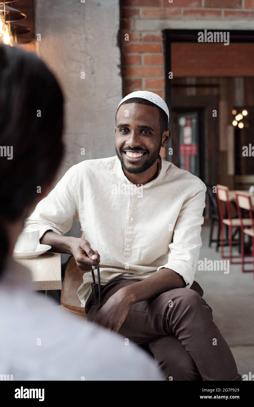 Kufi man hi-res stock photography and images - Alamy