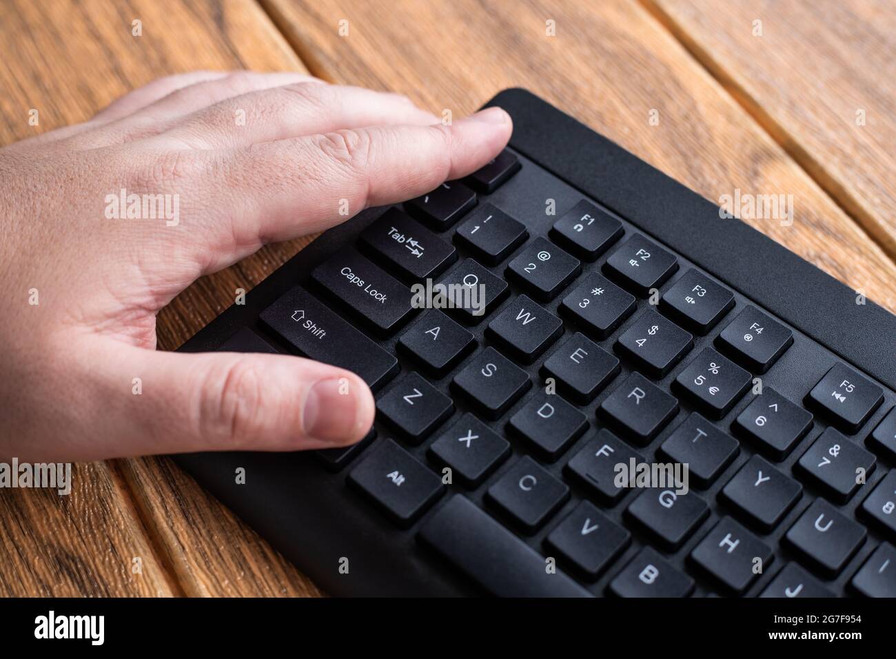 Hands Pointing Pressing Computer Keyboard Keys Typewriting New Ideas ...