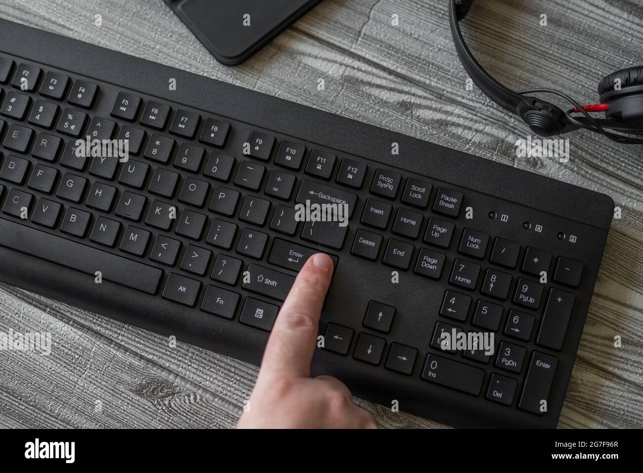 Hands Pointing Pressing Computer Keyboard Enter Keys Typewriting New ...