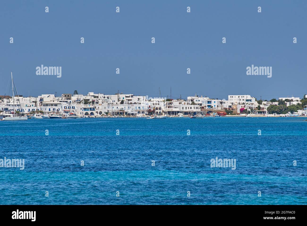 Antiparos blue lagoon hi-res stock photography and images - Alamy