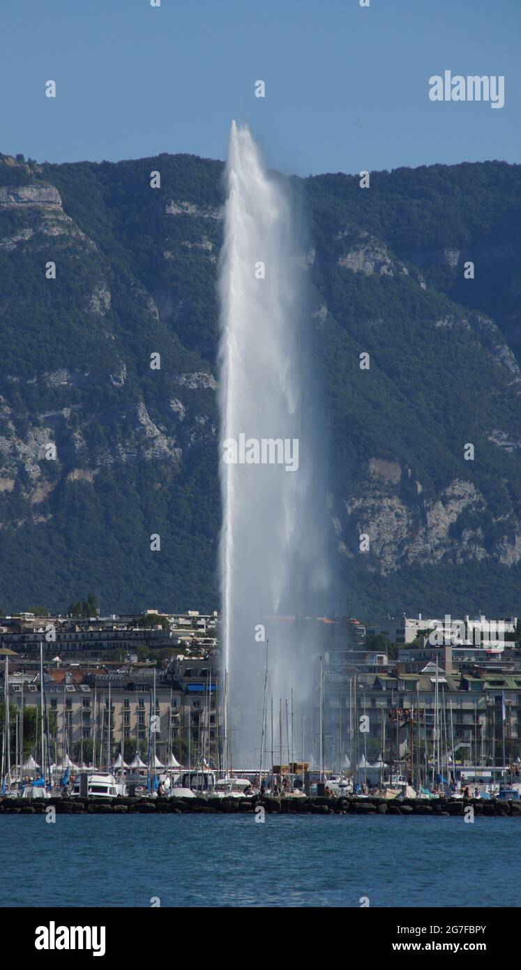 GENEVA, SWITZERLAND - Aug 12, 2012: Summer in the city of Geneva, Lake ...