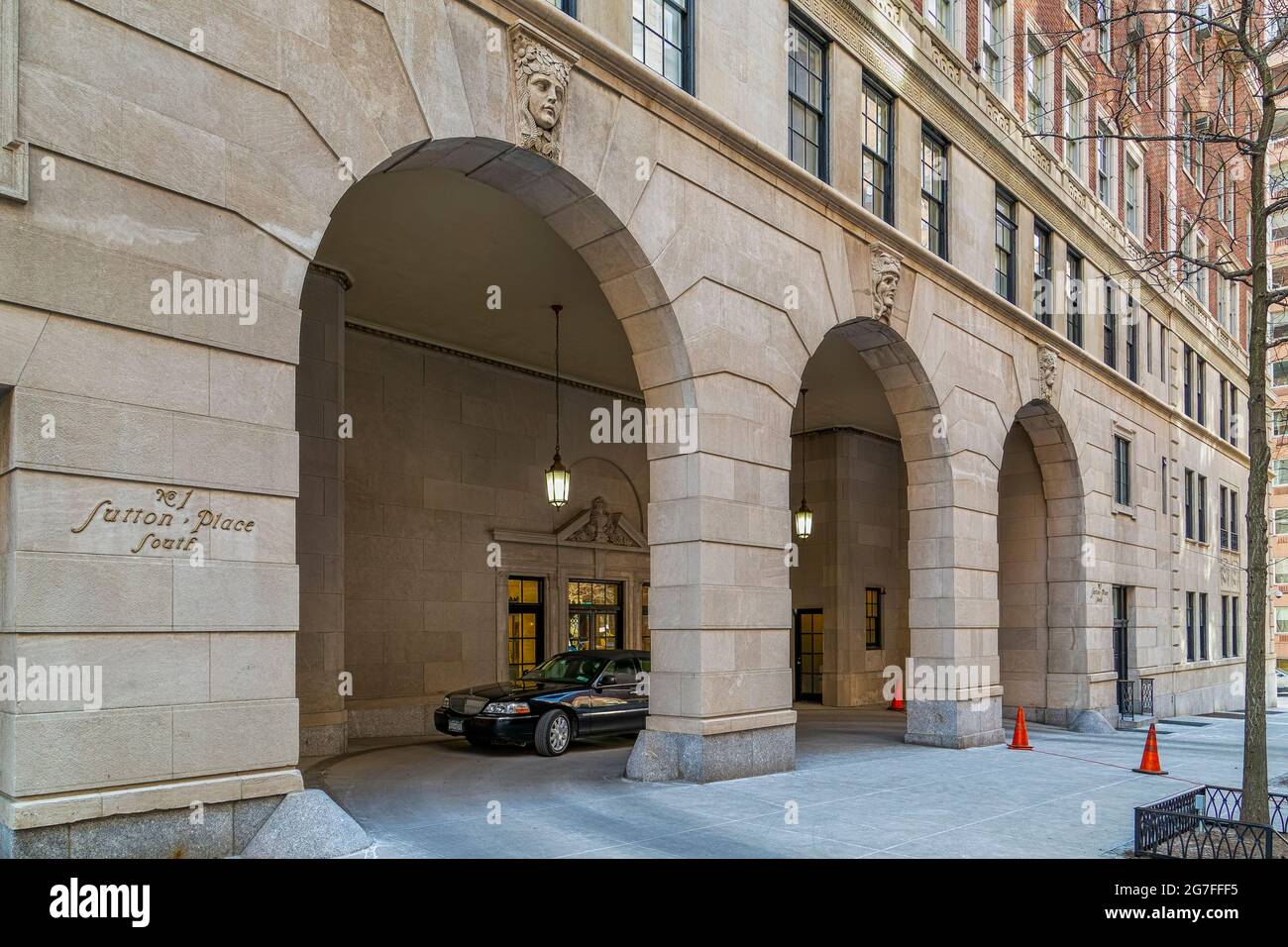 1 Sutton Place South is a luxury apartment building designed by Rosario ...