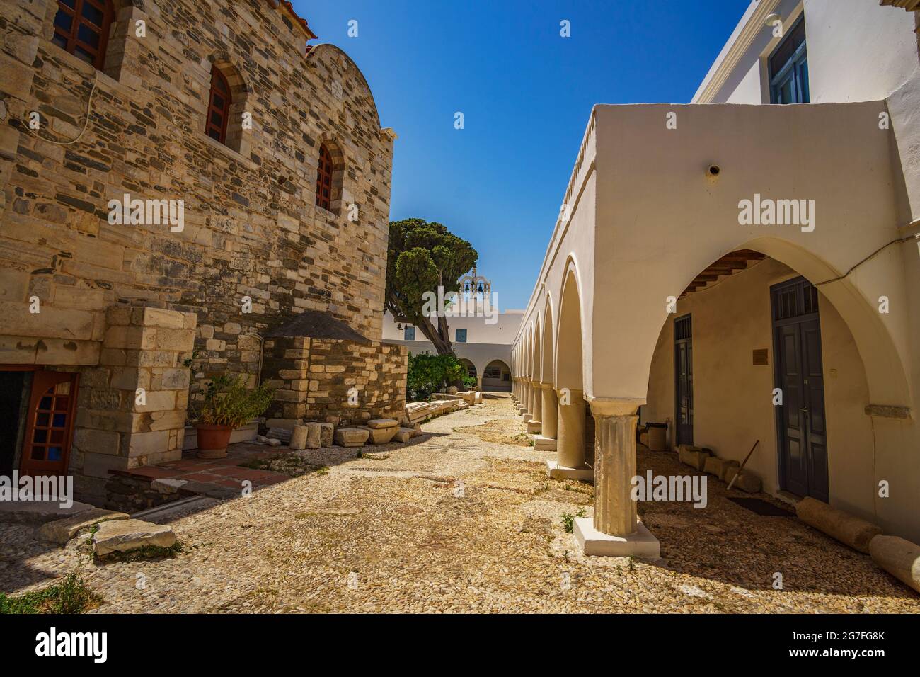 PARIKIA -GREECE, JUNE 2017: Panagia Ekatontapyliani or Church of 100 ...