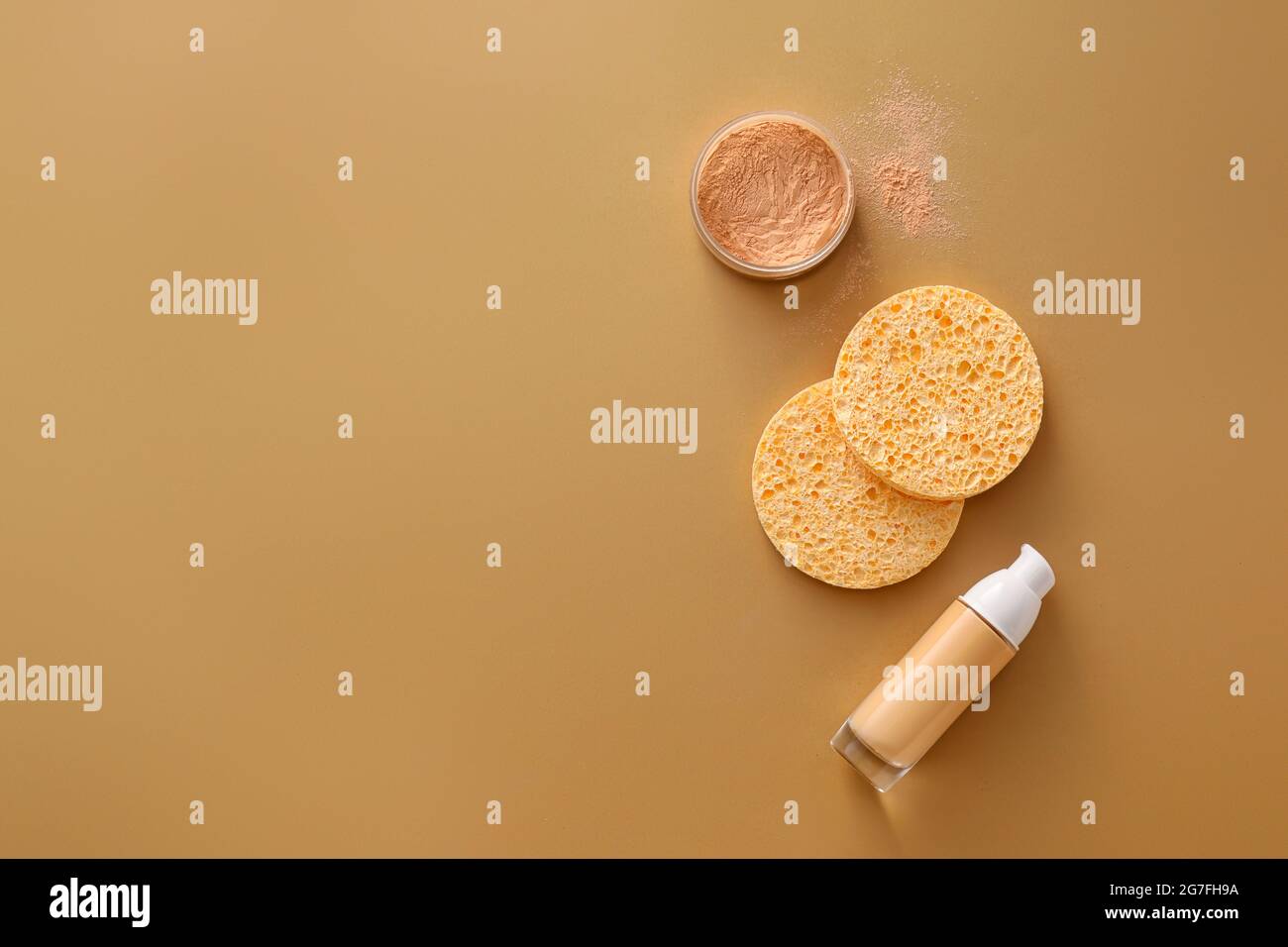 Cellulose powder hi-res stock photography and images - Alamy