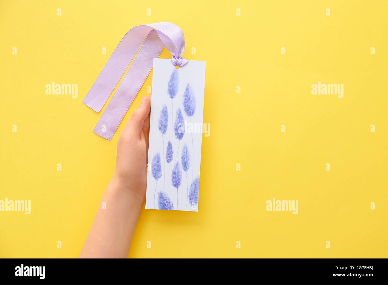 Ribbon bookmark page top view hi-res stock photography and images - Alamy