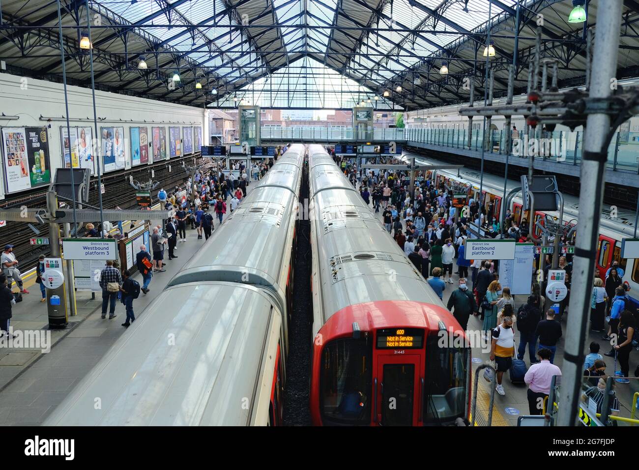 Signal failure hi-res stock photography and images - Alamy