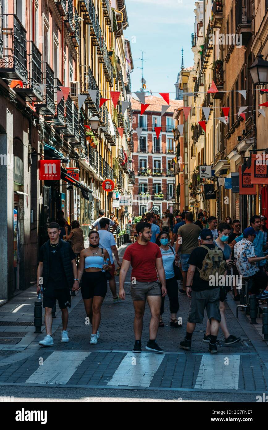 MADRID, SPAIN - Jul 04, 2021: A shot of crowded pedestrian street in ...