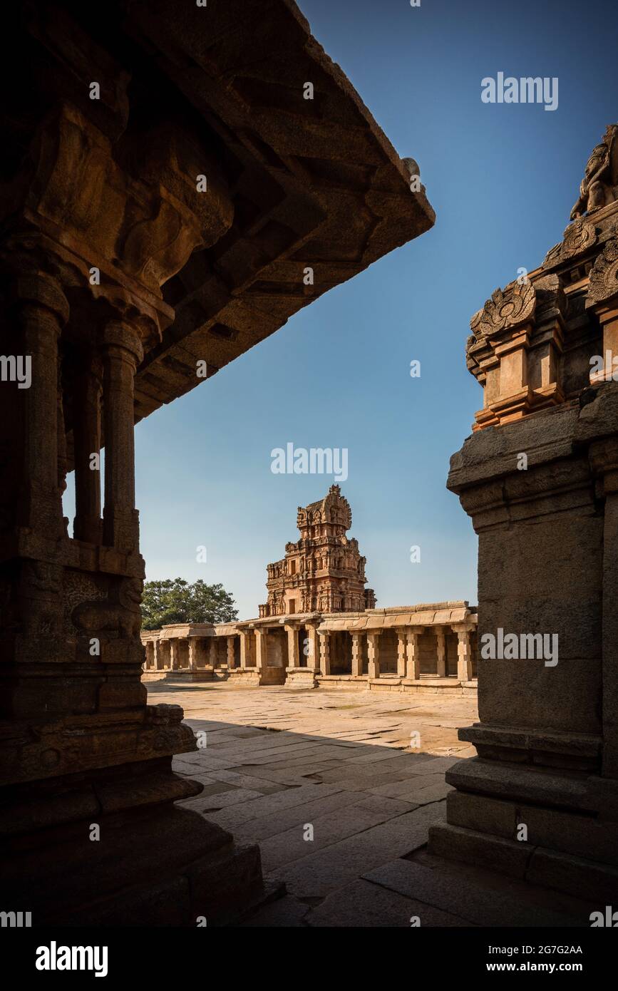 Beautiful ancient architecture of Sri Krishna temple ruins in Hampi ...
