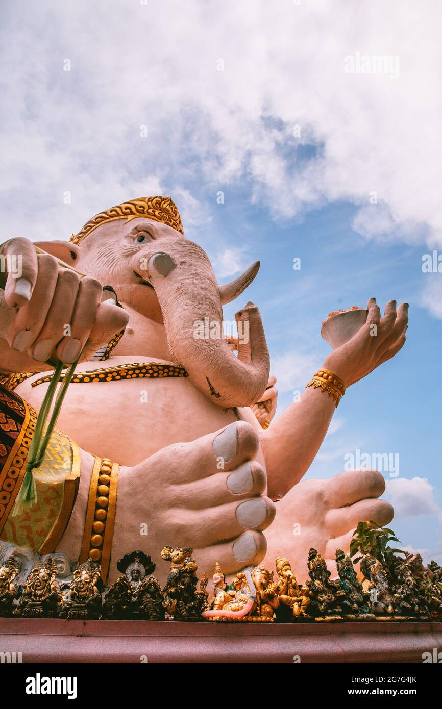 Hindu ganesha statue in thailand hi-res stock photography and images ...