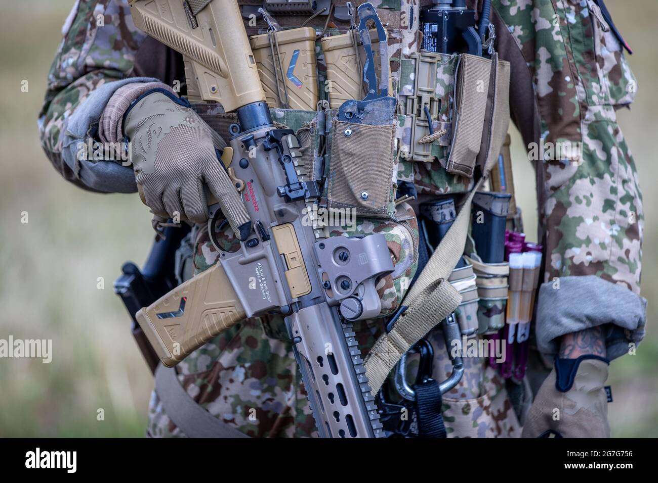 Trollenhagen, Germany. 04th July, 2021. Soldiers of the Bundeswehr's ...