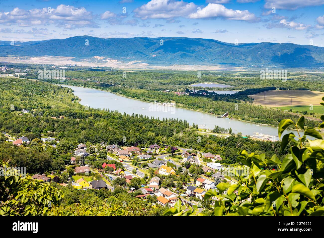 Revitalizované jezero Matylda, Most, Severní Čechy, Česká republika ...