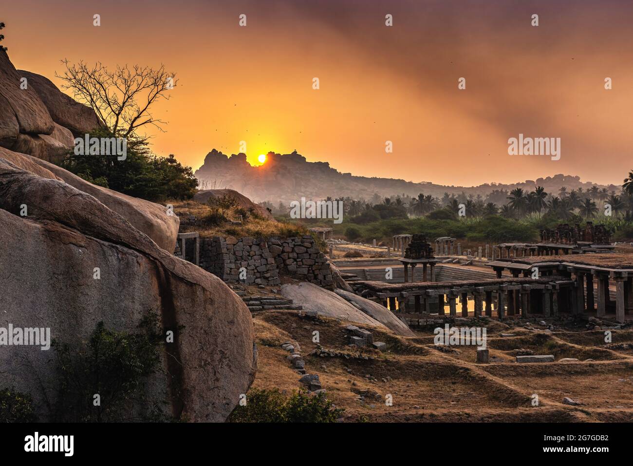 Pushkarni tank hi-res stock photography and images - Alamy